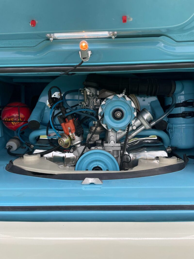 1972 SKY BLUE VW BUS SAMBA RECREATION 23 WINDOWS - USA Custom Bus