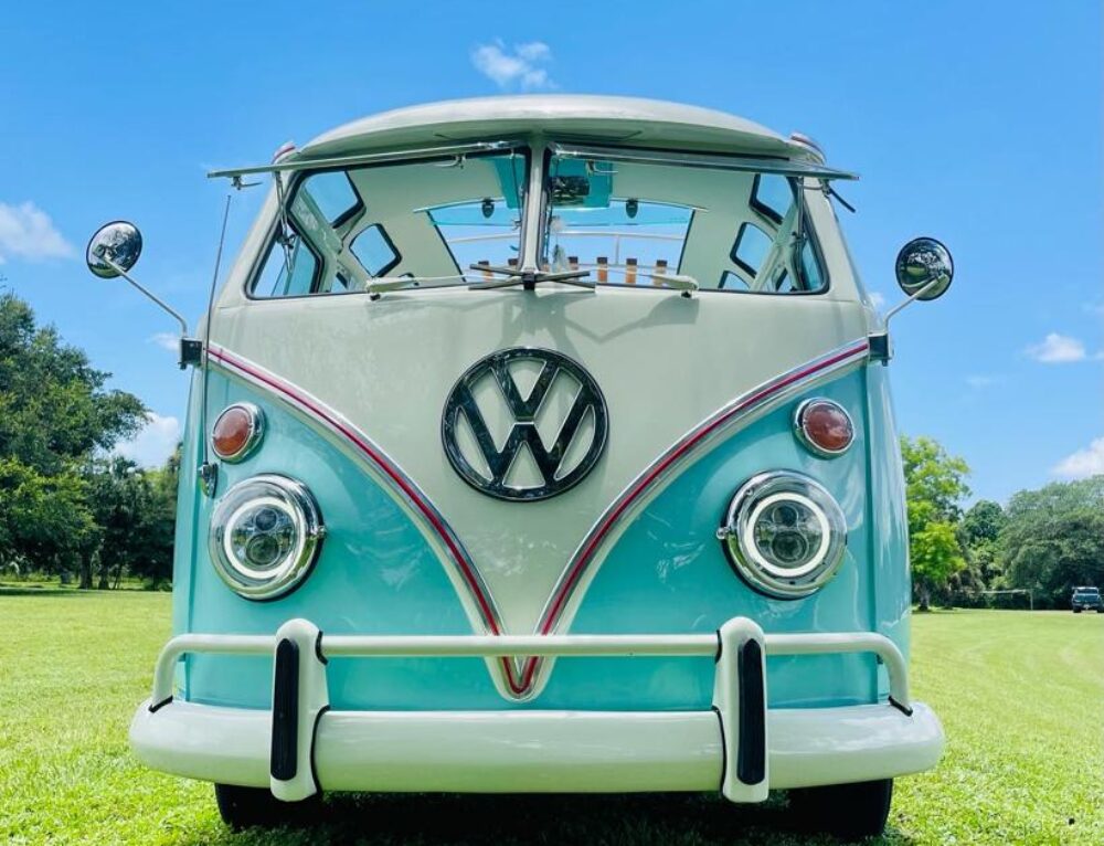 1972 CRYSTAL BLUE VW BUS SAMBA RECREATION 23 WINDOWS - USA Custom Bus