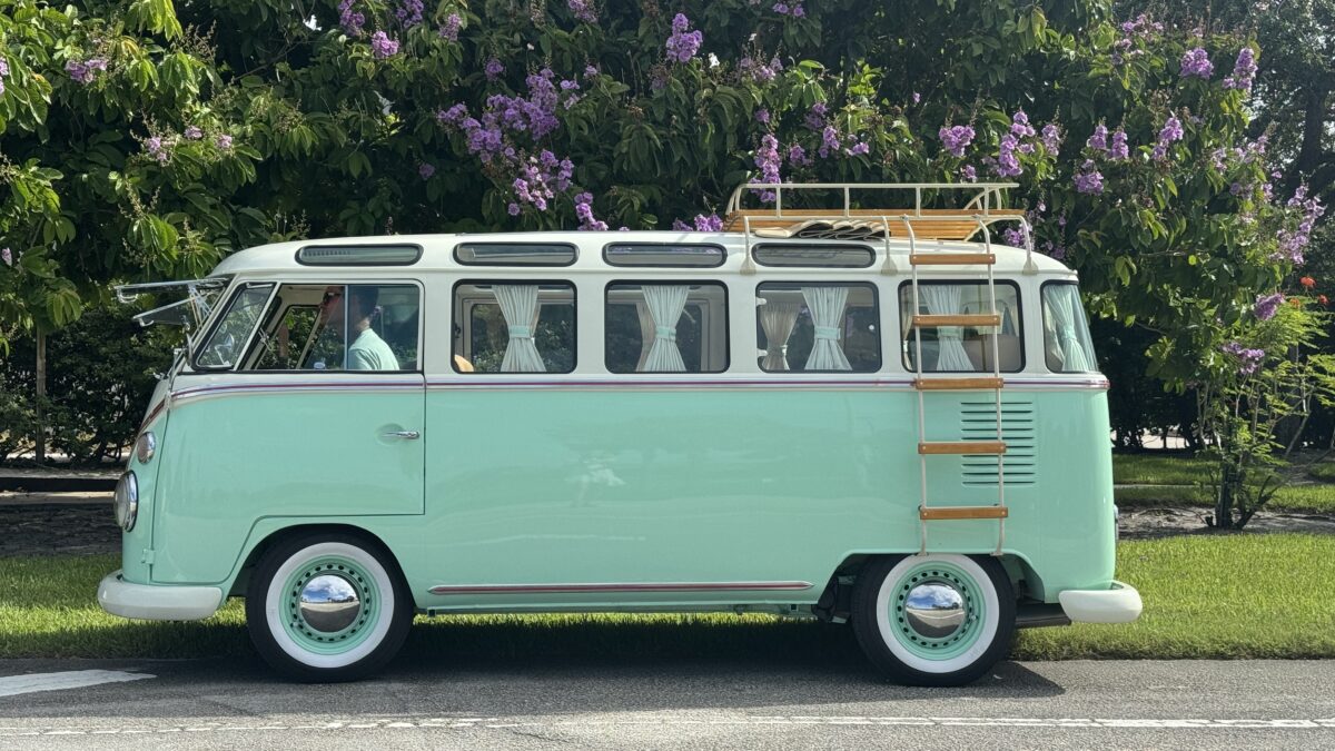 *Pre Order* SEAFOAM VW MICROBUS T1 DELUXE SAMBA RECREATION - USA Custom Bus